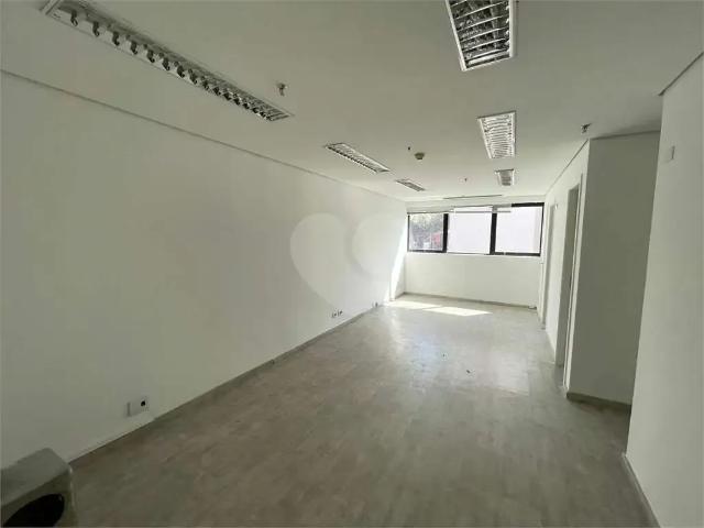 Conj. Comercial / Sala para Venda em São Paulo/SP Liberdade