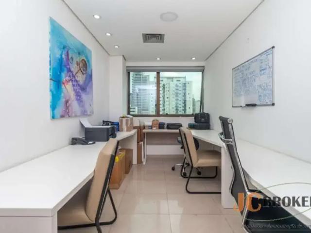Conj. Comercial / Sala para Venda em São Paulo/SP Moema