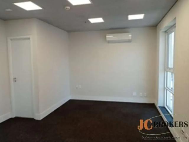 Conj. Comercial / Sala para Venda em São Paulo/SP Moema