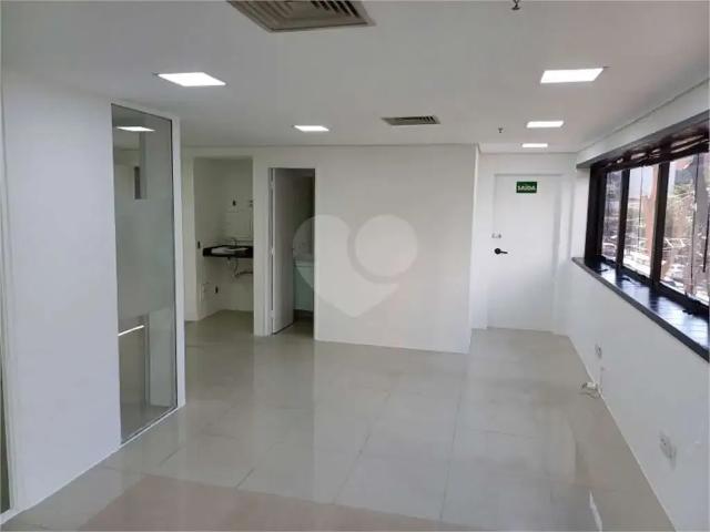 Conj. Comercial / Sala para Venda em São Paulo/SP Moema