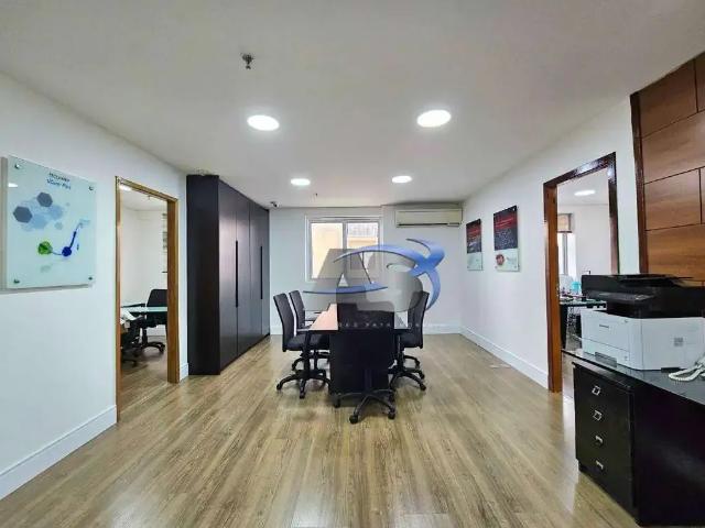 Conj. Comercial / Sala para Venda em São Paulo/SP Moema