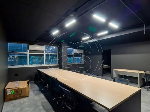 Conj. Comercial / Sala para Venda em São Paulo/SP Moema