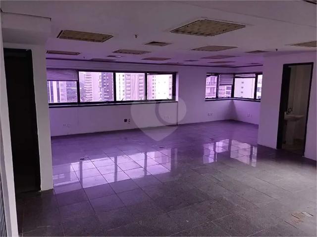 Conj. Comercial / Sala para Venda em São Paulo/SP Moema