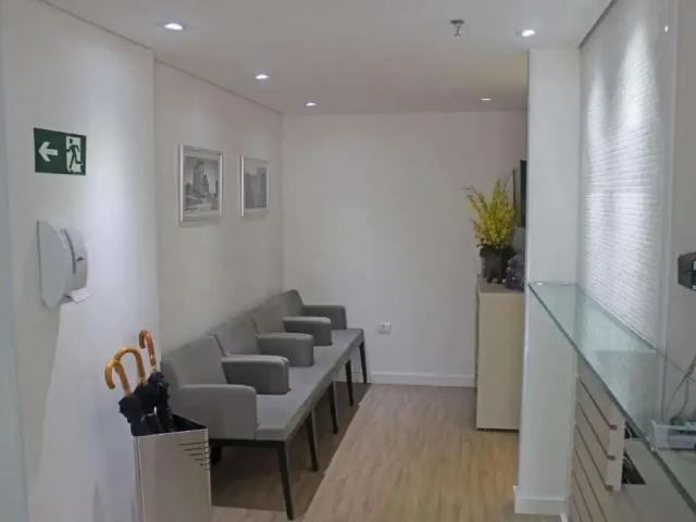 Conj. Comercial / Sala para Venda em São Paulo/SP Saúde
