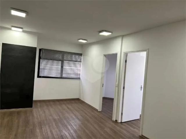 Conj. Comercial / Sala para Venda em São Paulo/SP Saúde