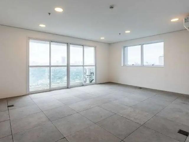 Conj. Comercial / Sala para Venda em São Paulo/SP Santo Amaro