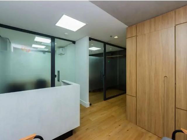 Conj. Comercial / Sala para Venda em São Paulo/SP Santo Amaro