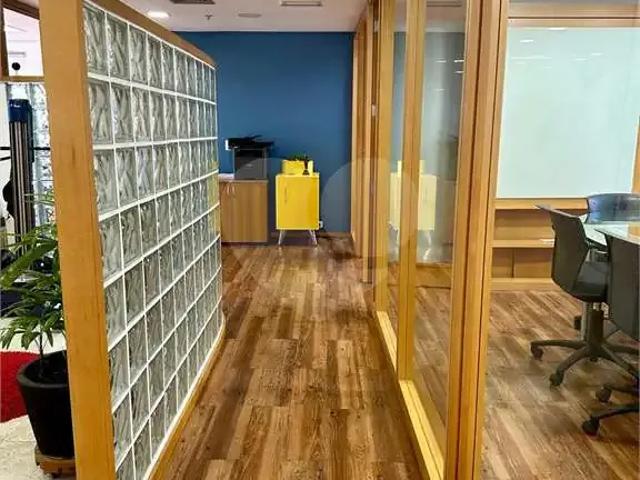 Conj. Comercial / Sala para Venda em São Paulo/SP Santo Amaro