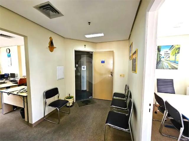 Conj. Comercial / Sala para Venda em São Paulo/SP Santo Amaro