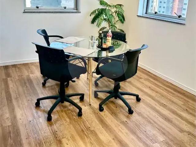 Conj. Comercial / Sala para Venda em São Paulo/SP Santo Amaro