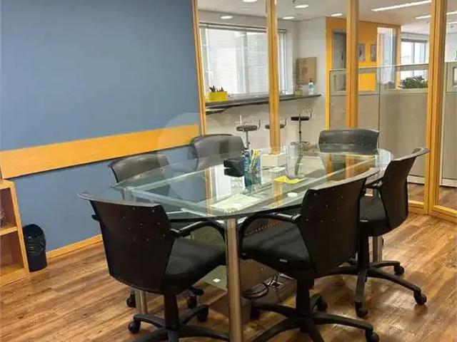 Conj. Comercial / Sala para Venda em São Paulo/SP Santo Amaro