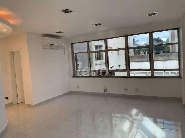 Conj. Comercial / Sala para Venda em São Paulo/SP Santo Amaro