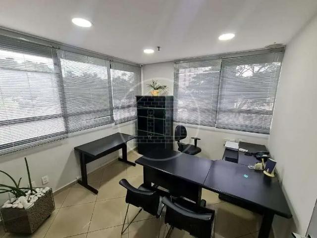 Conj. Comercial / Sala para Venda em São Paulo/SP Santo Amaro