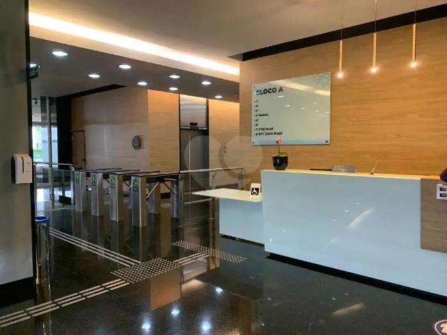 Conj. Comercial / Sala para Venda em São Paulo/SP Santo Amaro