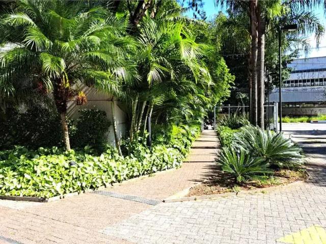 Conj. Comercial / Sala para Venda em São Paulo/SP Santo Amaro