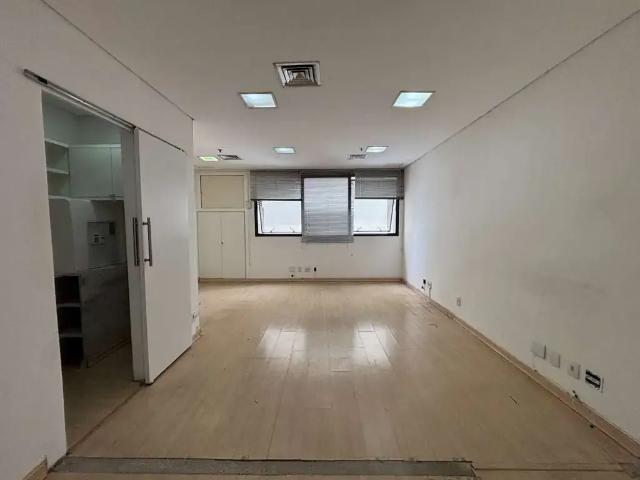 Conj. Comercial / Sala para Venda em São Paulo/SP Santa Cecília