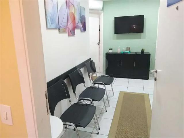 Conj. Comercial / Sala para Venda em São Paulo/SP Santana