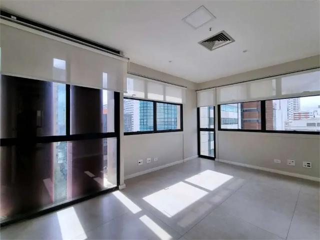 Conj. Comercial / Sala para Venda em São Paulo/SP Paraíso