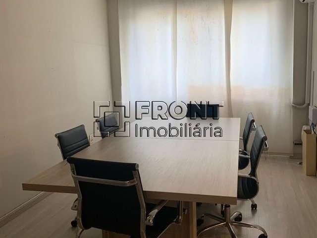 Conj. Comercial / Sala para Venda em São Paulo/SP República