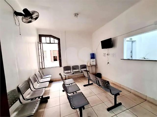 Conj. Comercial / Sala para Venda em São Paulo/SP República