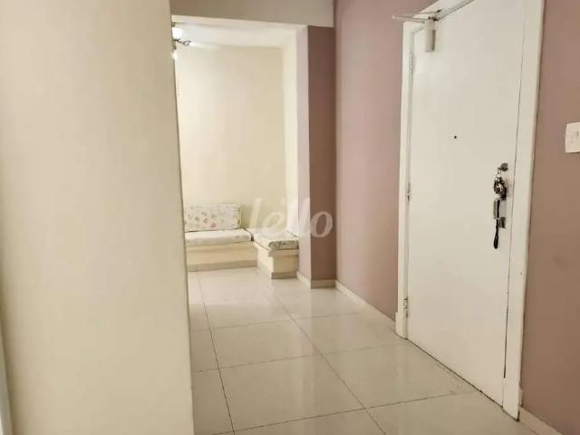 Conj. Comercial / Sala para Venda em São Paulo/SP República