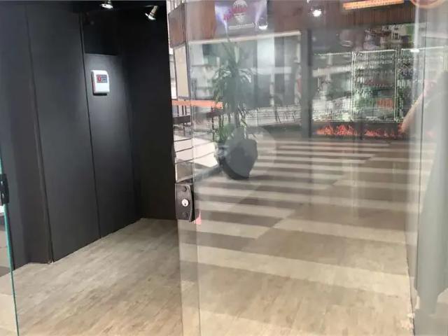Conj. Comercial / Sala para Venda em São Paulo/SP República