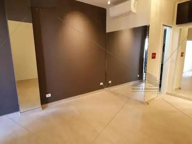 Conj. Comercial / Sala para Venda em São Paulo/SP República