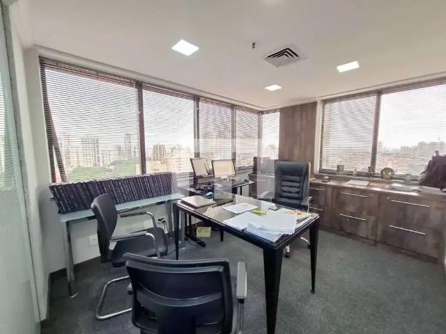 Conj. Comercial / Sala para Venda em São Paulo/SP Tatuapé