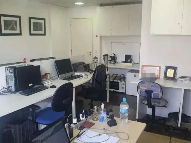 Conj. Comercial / Sala para Venda em São Paulo/SP Vila da Saúde 1 Quartos