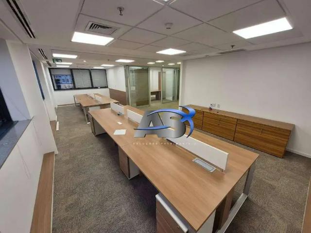 Conj. Comercial / Sala para Venda em São Paulo/SP Vila Olímpia