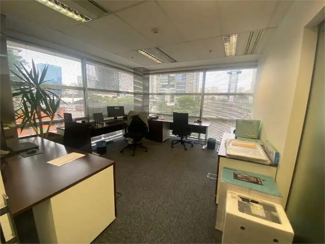 Conj. Comercial / Sala para Venda em São Paulo/SP Vila Olímpia