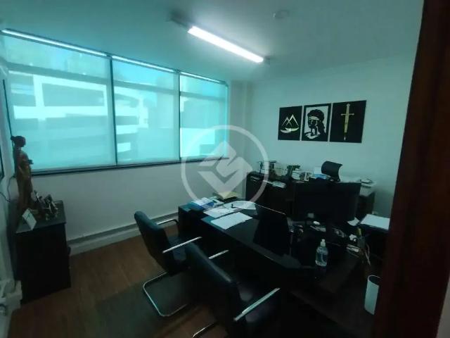 Conj. Comercial / Sala para Venda em São Vicente/SP Centro