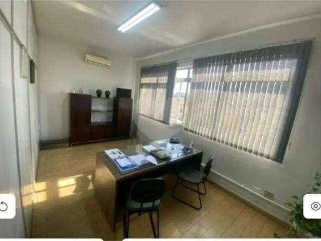Conj. Comercial / Sala para Venda em São Vicente/SP Centro