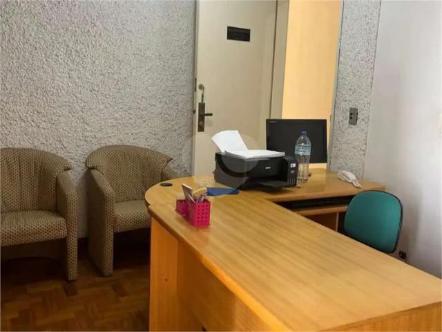 Conj. Comercial / Sala para Venda em Sorocaba/SP Centro