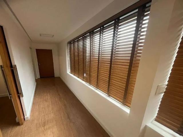 Conj. Comercial / Sala para Venda em Salvador/BA Caminho das Árvores