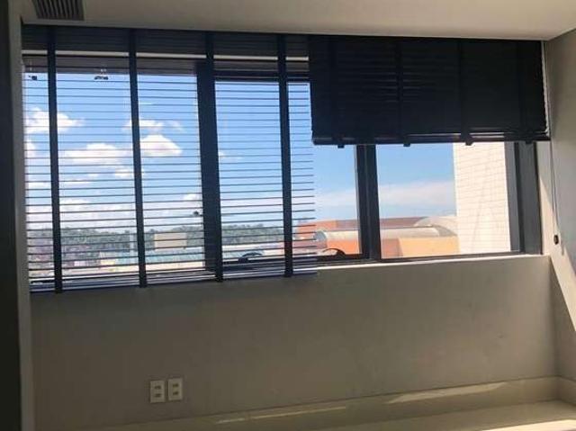 Conj. Comercial / Sala para Venda em Salvador/BA Caminho das Árvores