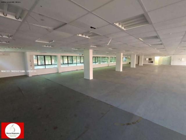 Conj. Comercial / Sala para Venda em Salvador/BA Caminho das Árvores