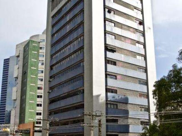 Conj. Comercial / Sala para Venda em Salvador/BA Caminho das Árvores