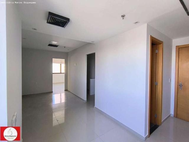 Conj. Comercial / Sala para Venda em Salvador/BA Caminho das Árvores