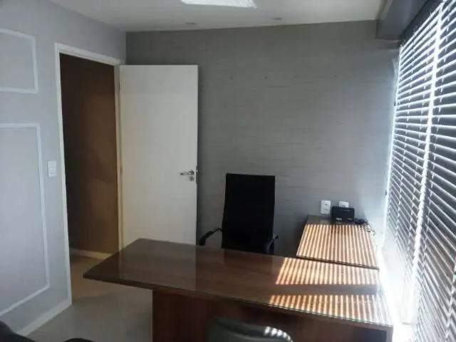 Conj. Comercial / Sala para Venda em Salvador/BA Caminho das Árvores