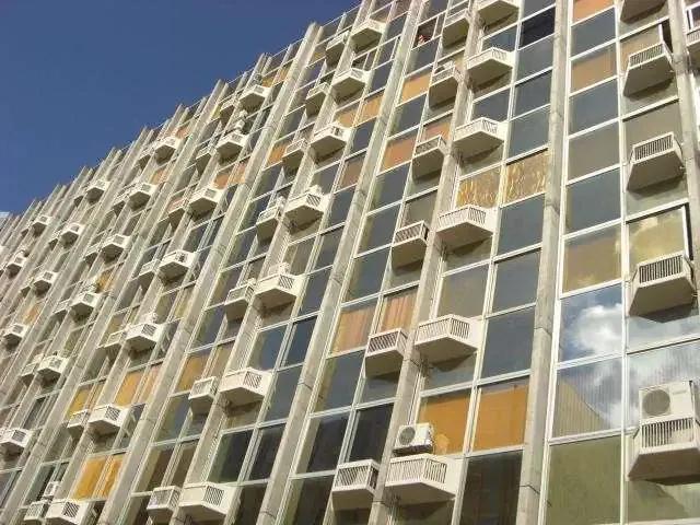 Conj. Comercial / Sala para Venda em Salvador/BA Caminho das Árvores