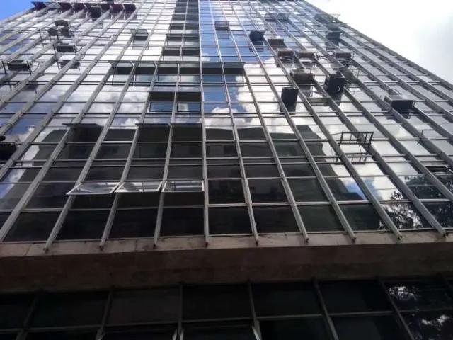 Conj. Comercial / Sala para Venda em Salvador/BA Comércio