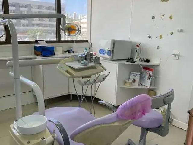 Conj. Comercial / Sala para Venda em Salvador/BA Itaigara