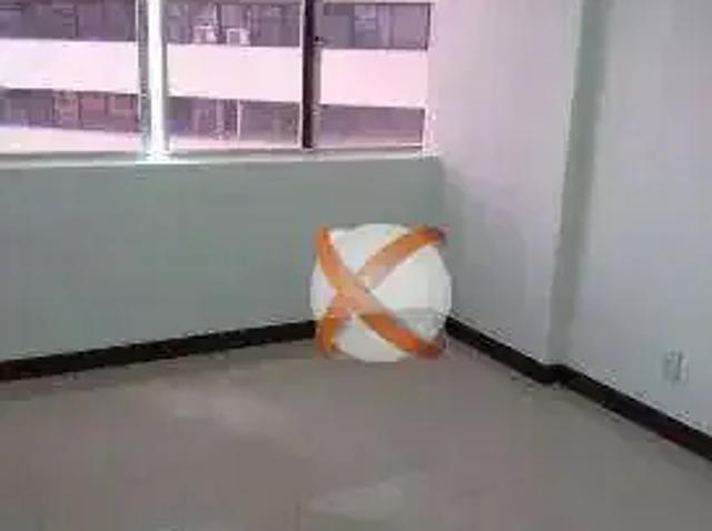 Conj. Comercial / Sala para Venda em Salvador/BA Itaigara