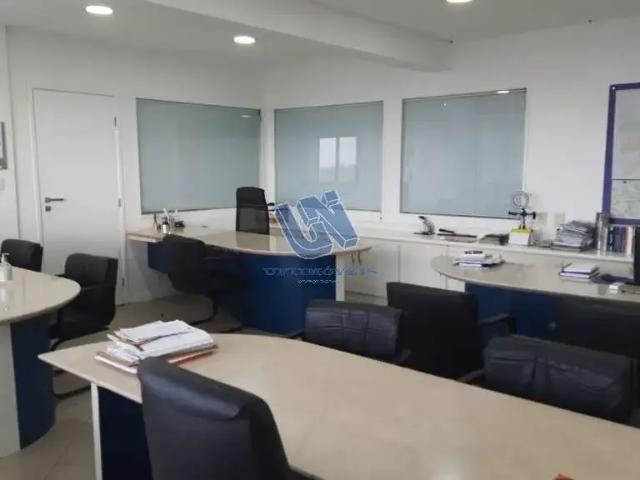Conj. Comercial / Sala para Venda em Salvador/BA Itaigara