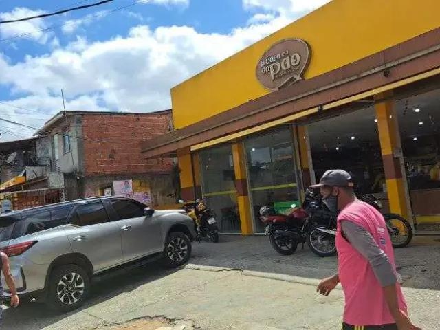 Conj. Comercial / Sala para Venda em Salvador/BA Lobato