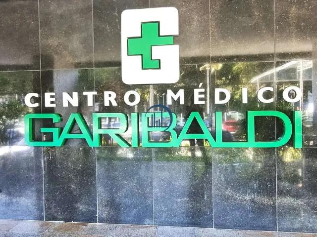 Conj. Comercial / Sala para Venda em Salvador/BA Ondina
