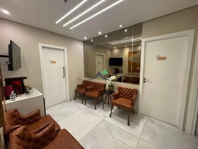 Conj. Comercial / Sala para Venda em Salvador/BA Paralela