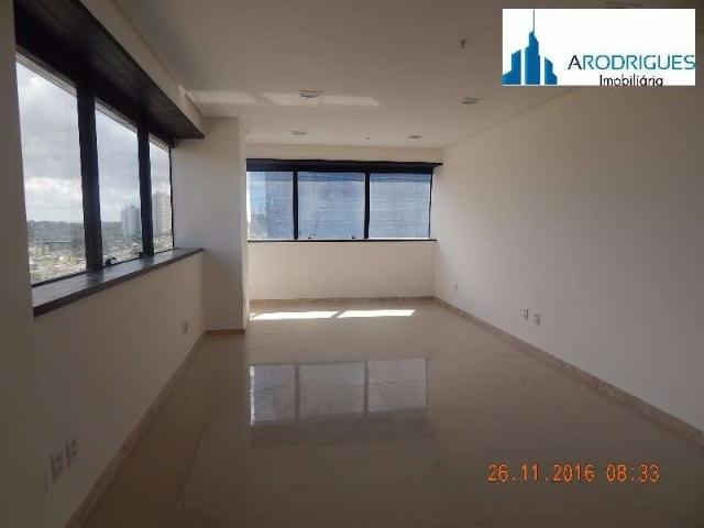Conj. Comercial / Sala para Venda em Salvador/BA Paralela