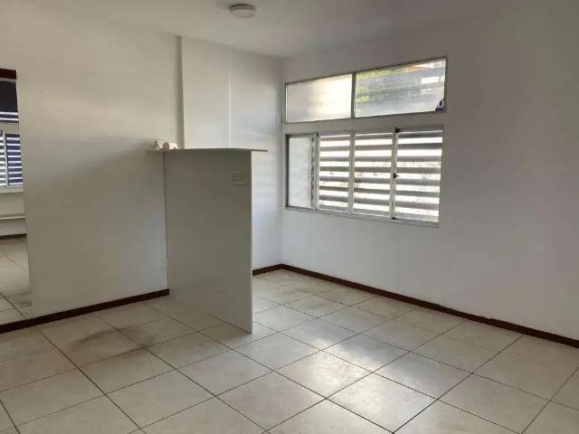 Conj. Comercial / Sala para Venda em Salvador/BA Parque Bela Vista